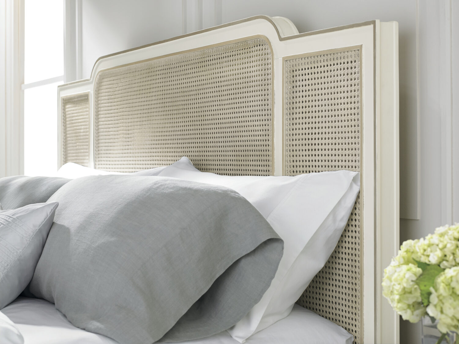 A FRESH GUEST ROOM DESIGN FOR AN EMPTY NESTER | Erika Ward Interiors ...